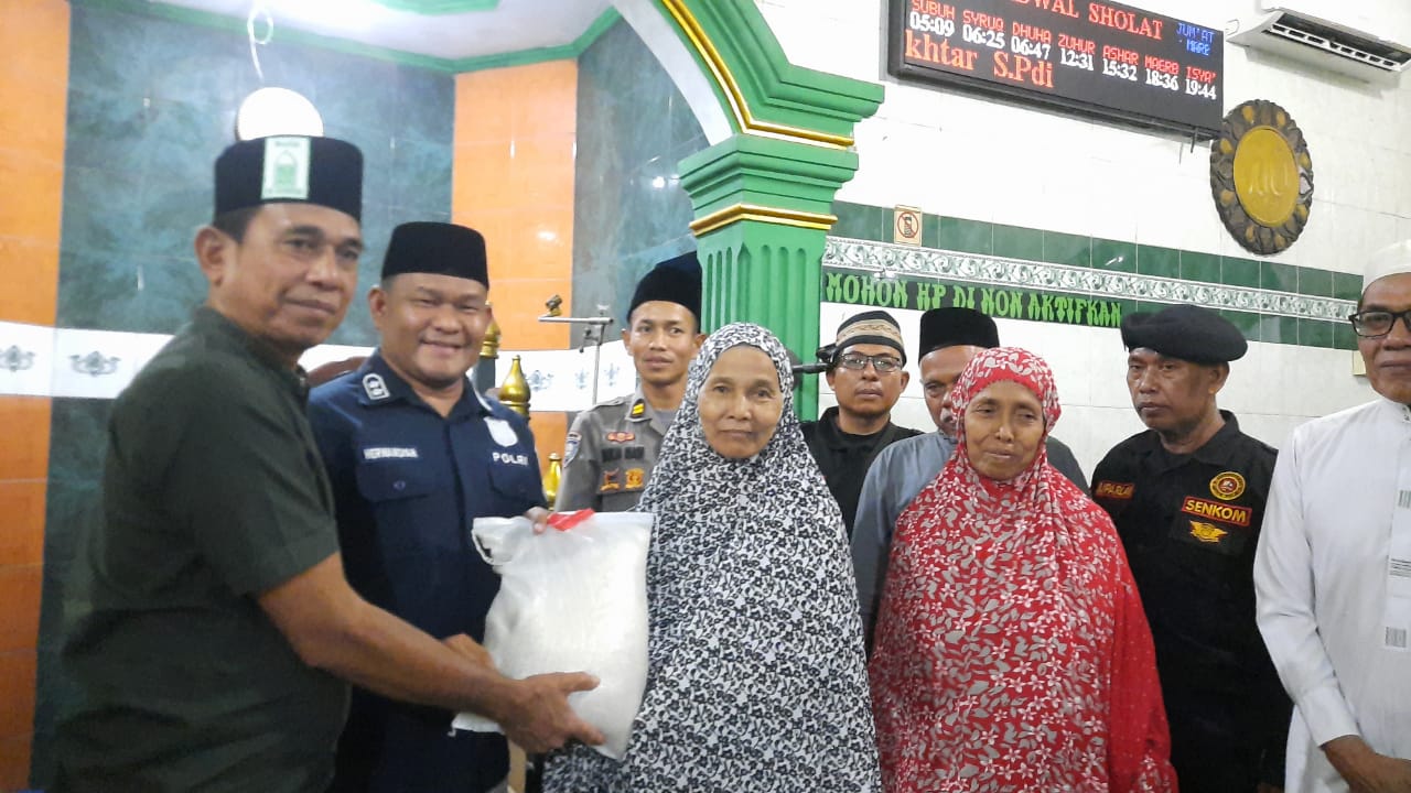 Safari Ramadhan, Polisi Dengar dan Beri Solusi di Masjid Al-Ismailiyah - Delinewstv