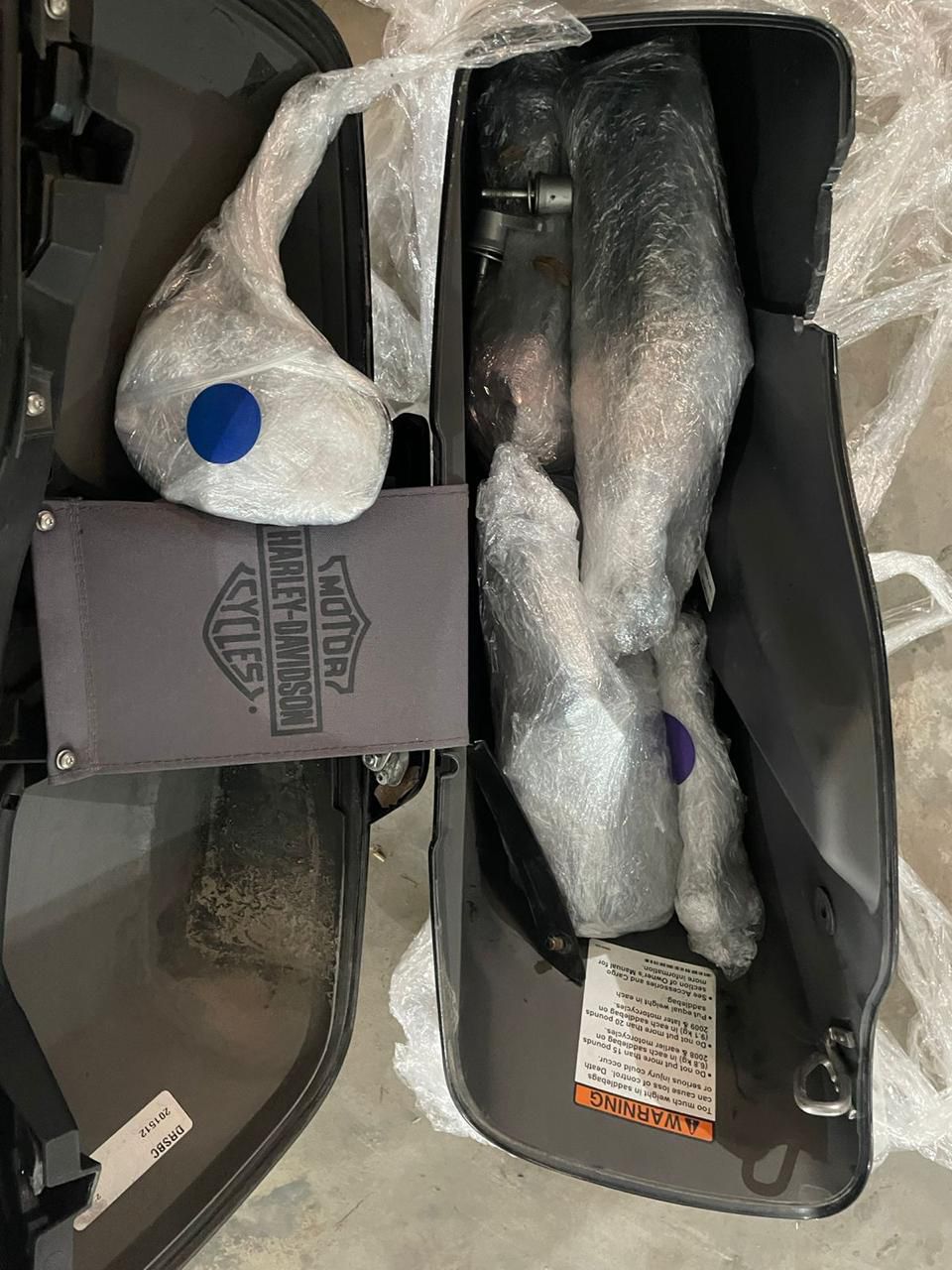 Bea Cukai Batam Menggagalkan Rencana Penyelundupan Spare Part Motor Bekas Harley Davidson dari ...